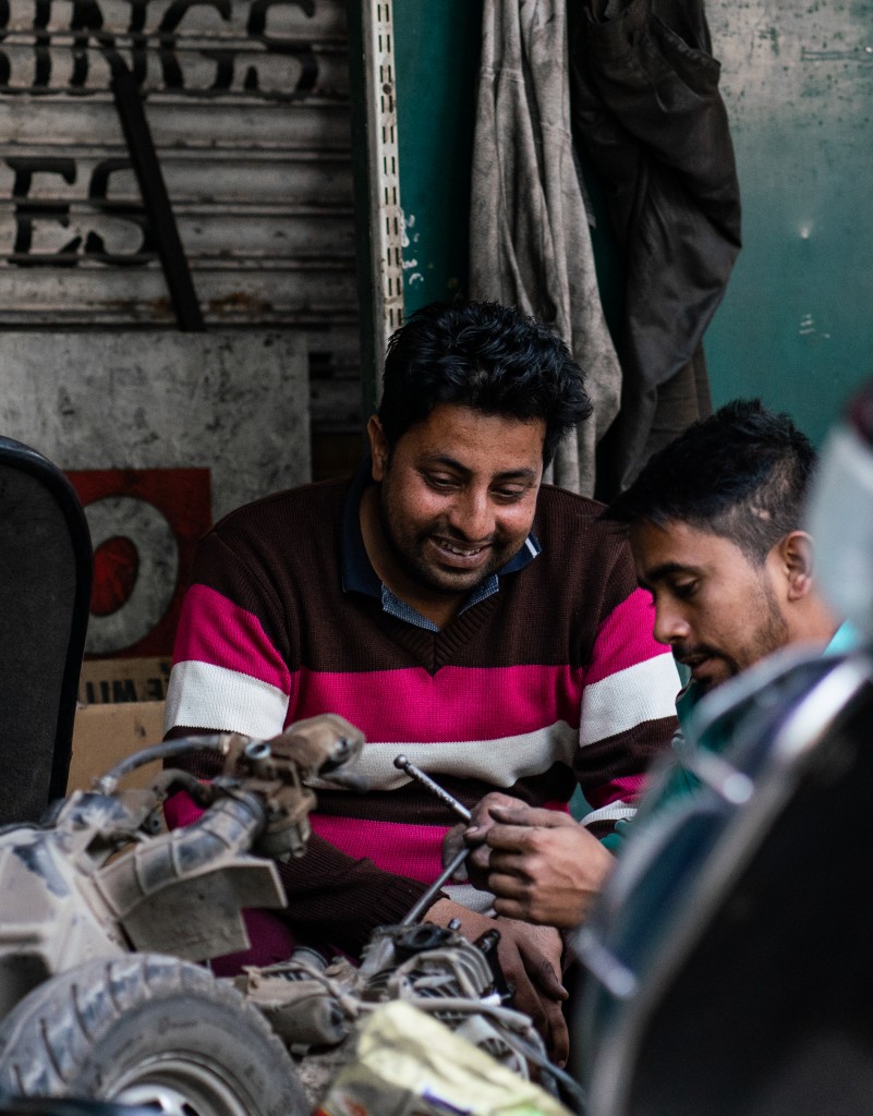 A Happy Mechanic - PixaHive