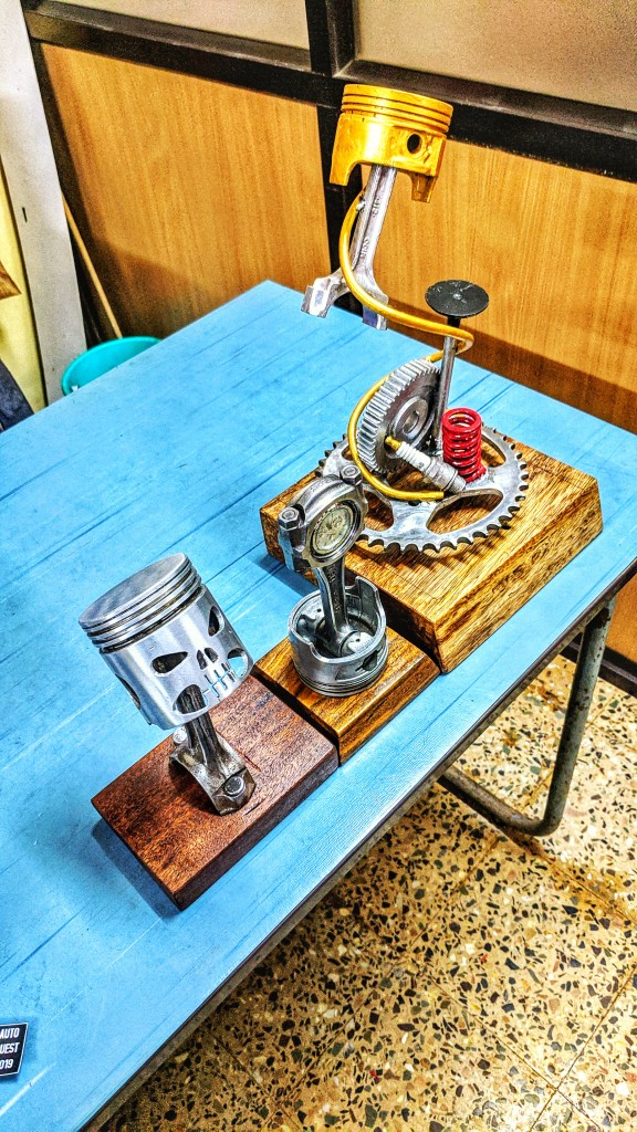 Art on piston engine parts - PixaHive