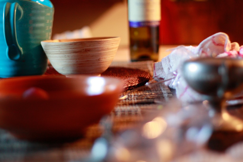 Bowl on the table - PixaHive