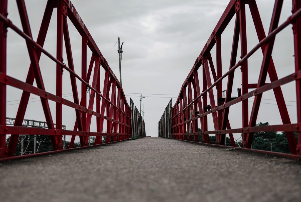 Red Bridge - PixaHive