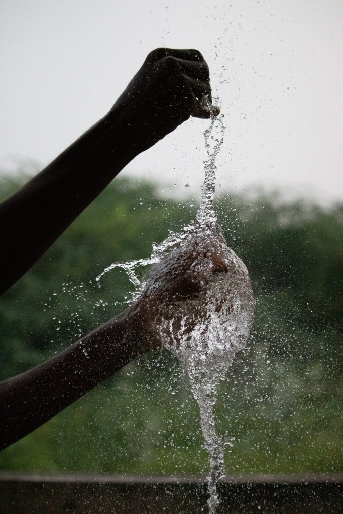 Bursting water balloon - PixaHive