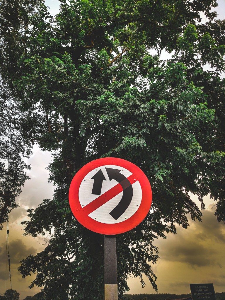 No Overtaking Sign - PixaHive