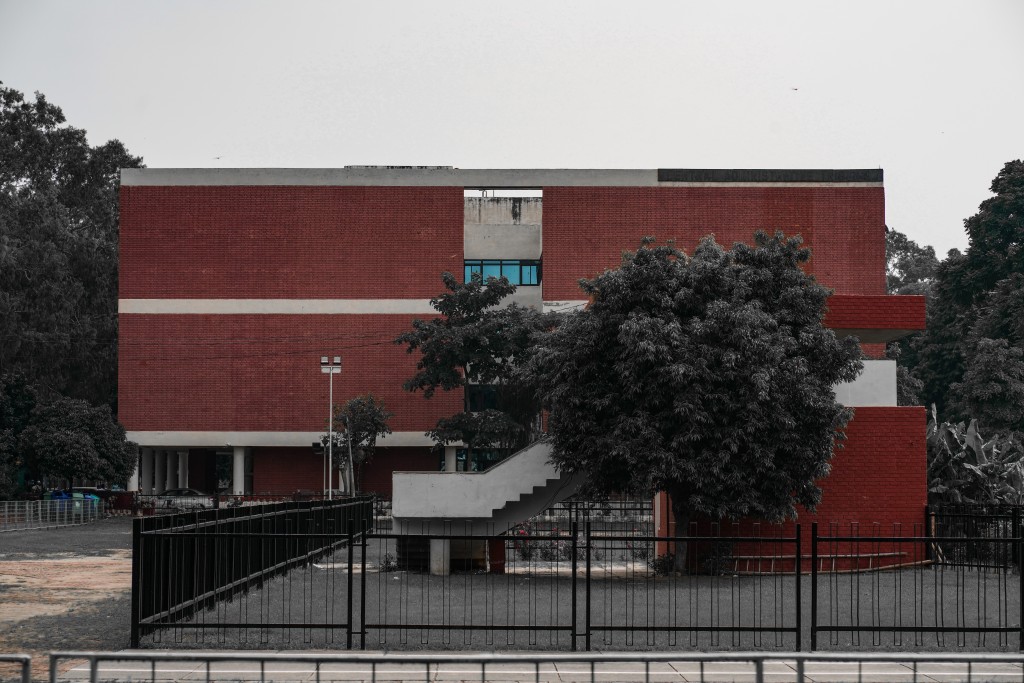 Red Brick Building - PixaHive