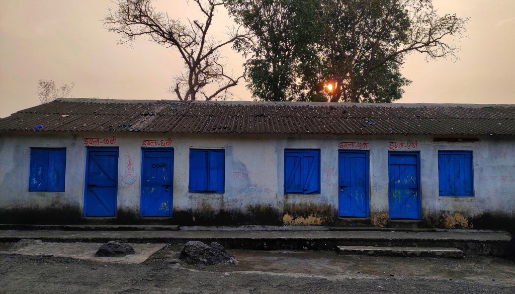 Rural school - PixaHive