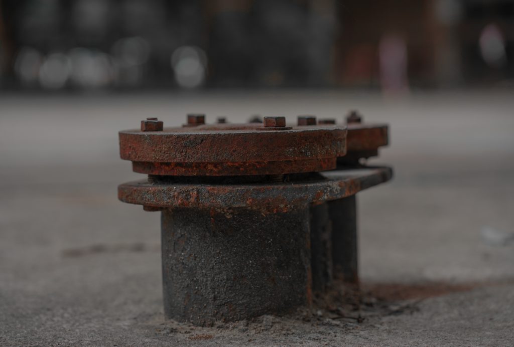 Rusted Iron pipe - PixaHive