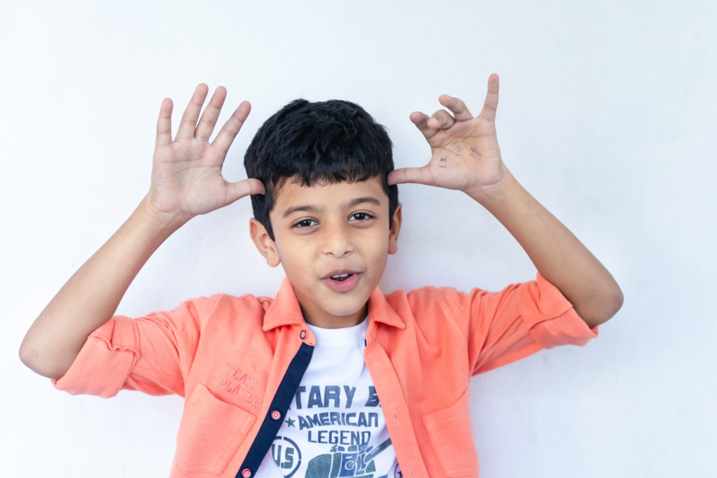 Smiling boy - PixaHive