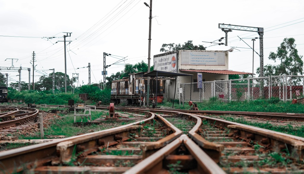 Train lines in India - PixaHive