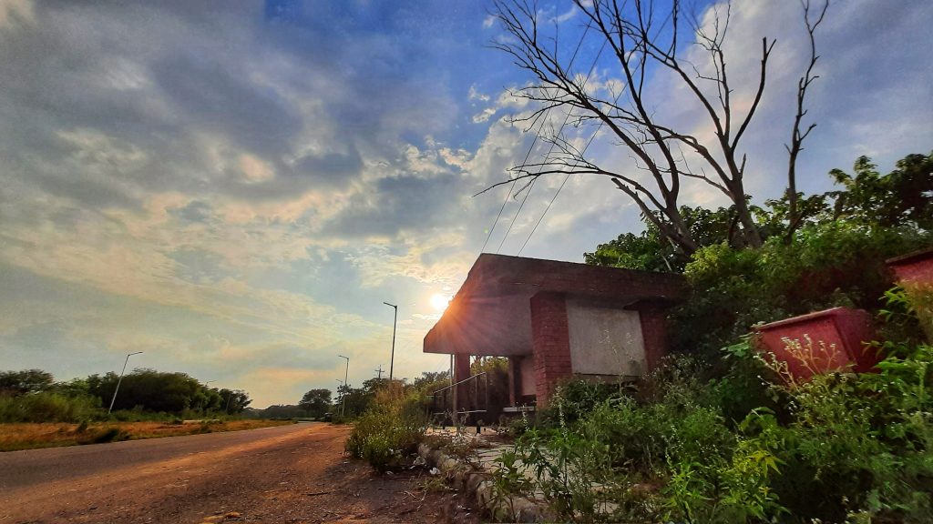 Waiting Shed - PixaHive