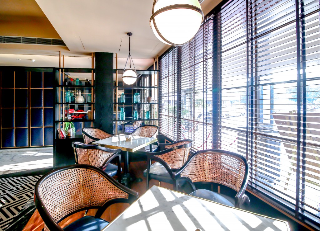 a windowside in a restaurant - PixaHive