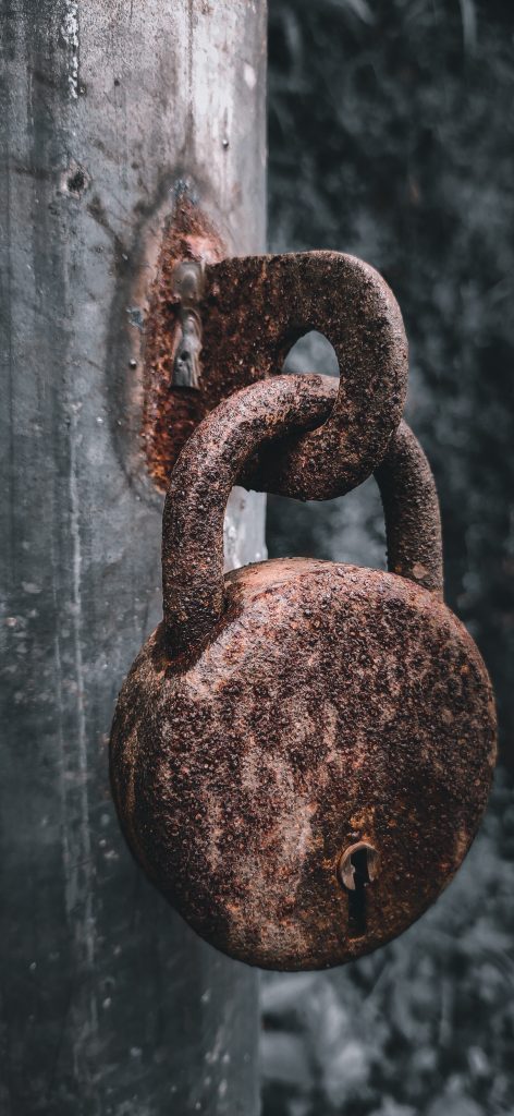 A Rusty Lock - PixaHive