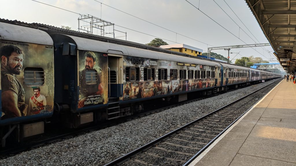 A train in a railway station - PixaHive