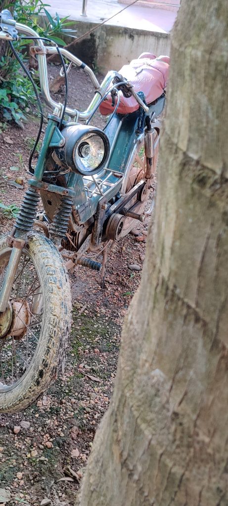 An old mopad bike - PixaHive