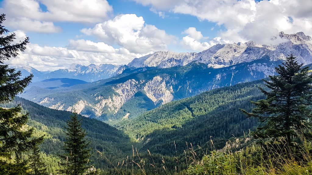 Bavarian Alps Mountain range - PixaHive