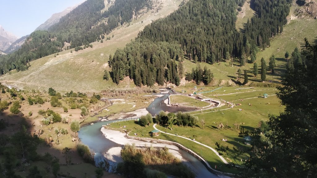 Betaab Valley in Pahalgam - PixaHive