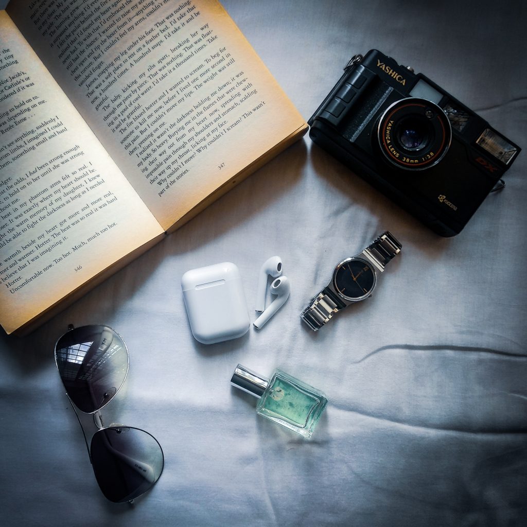 Book, camera and accessories - PixaHive