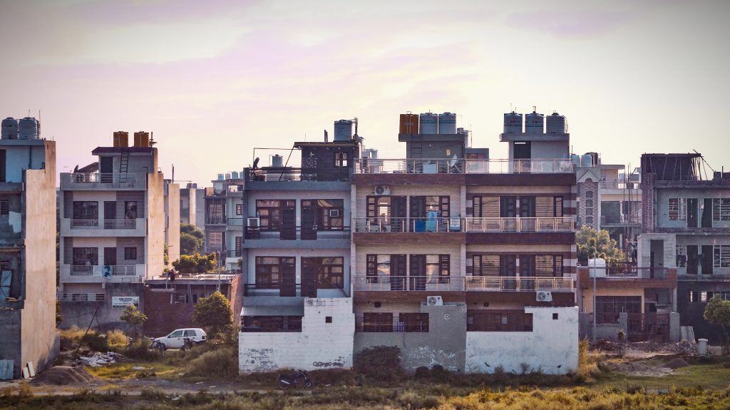 City houses - Free Image by Abhinav Thakur on PixaHive.com