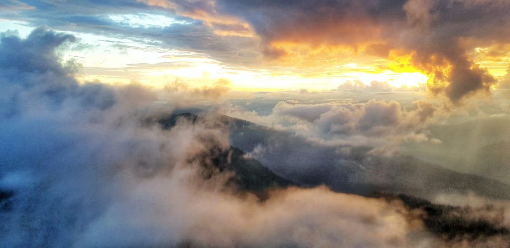 Clouds in the Horizon - PixaHive