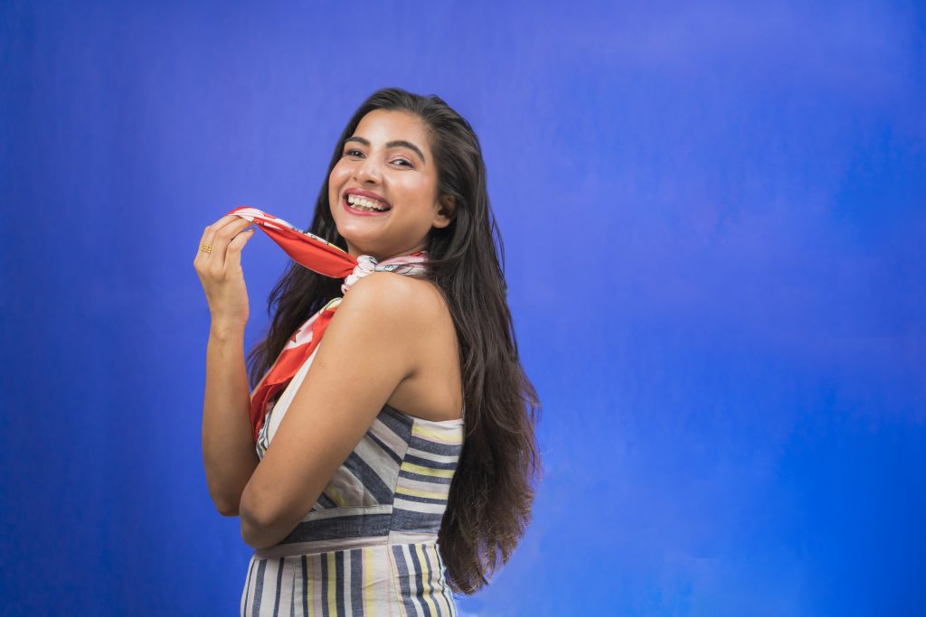 Confident Indian girl smiling - PixaHive