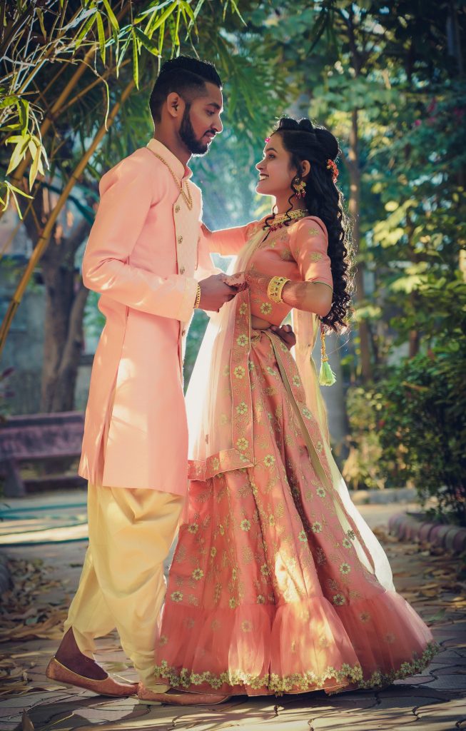 Couple Dance in the Trees - PixaHive