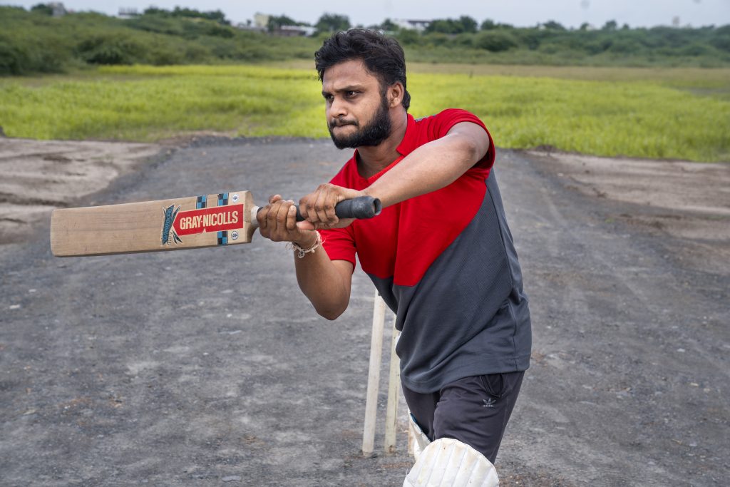 Cricket Batsman Strike Pose - PixaHive