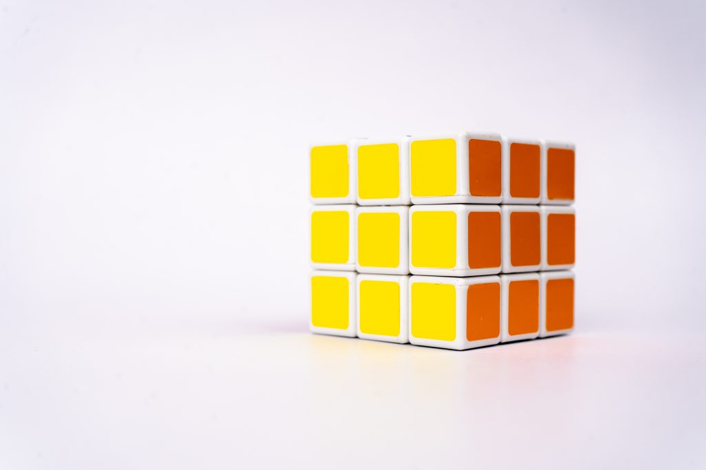 Cube side view - PixaHive