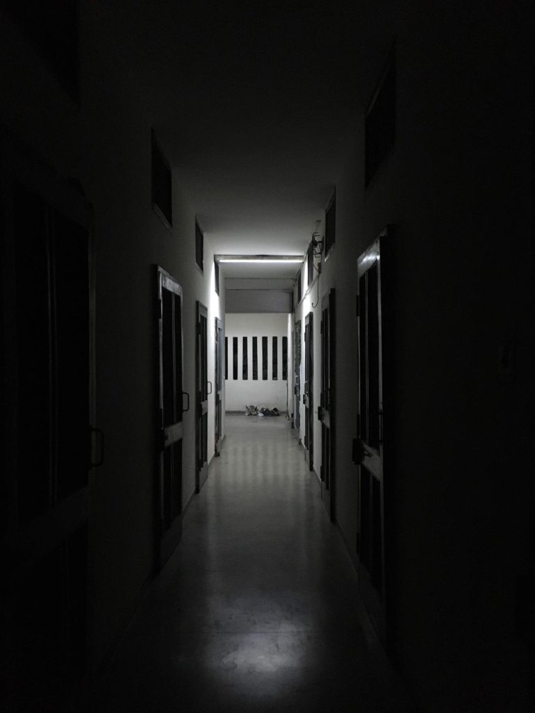 Dark Depth Corridor - PixaHive