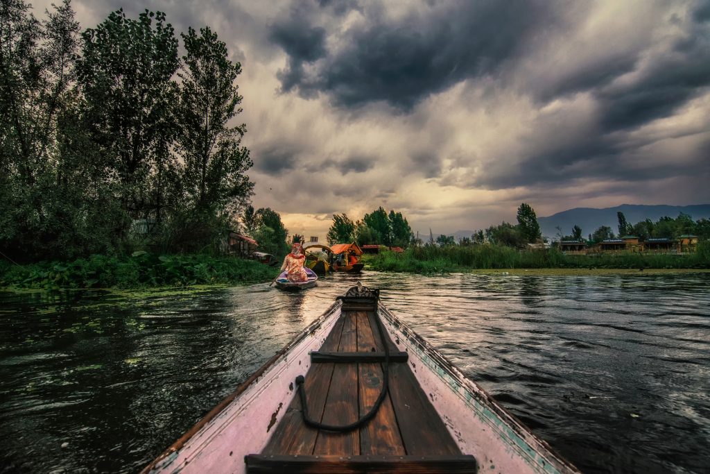 Evening At Dal Lake - PixaHive