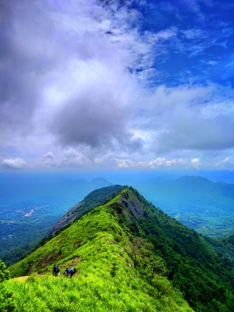 Greenery mountain - PixaHive