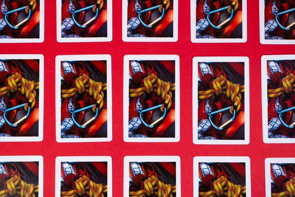 Hidden Cards - PixaHive