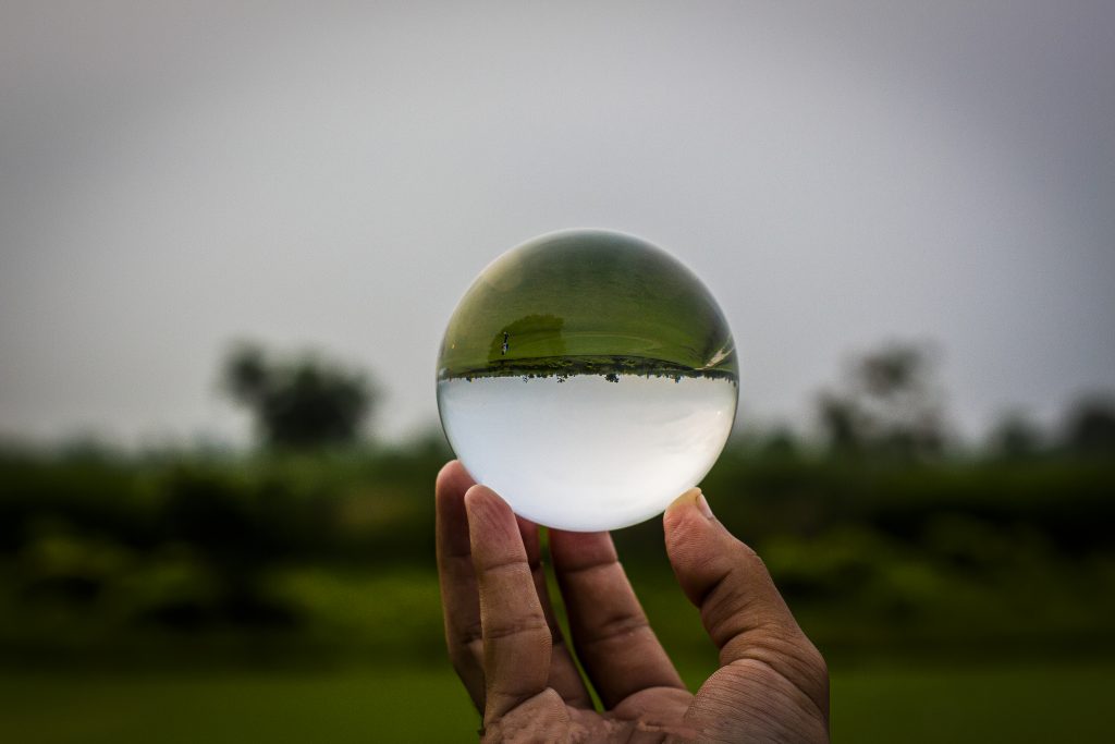 Lens Ball - PixaHive