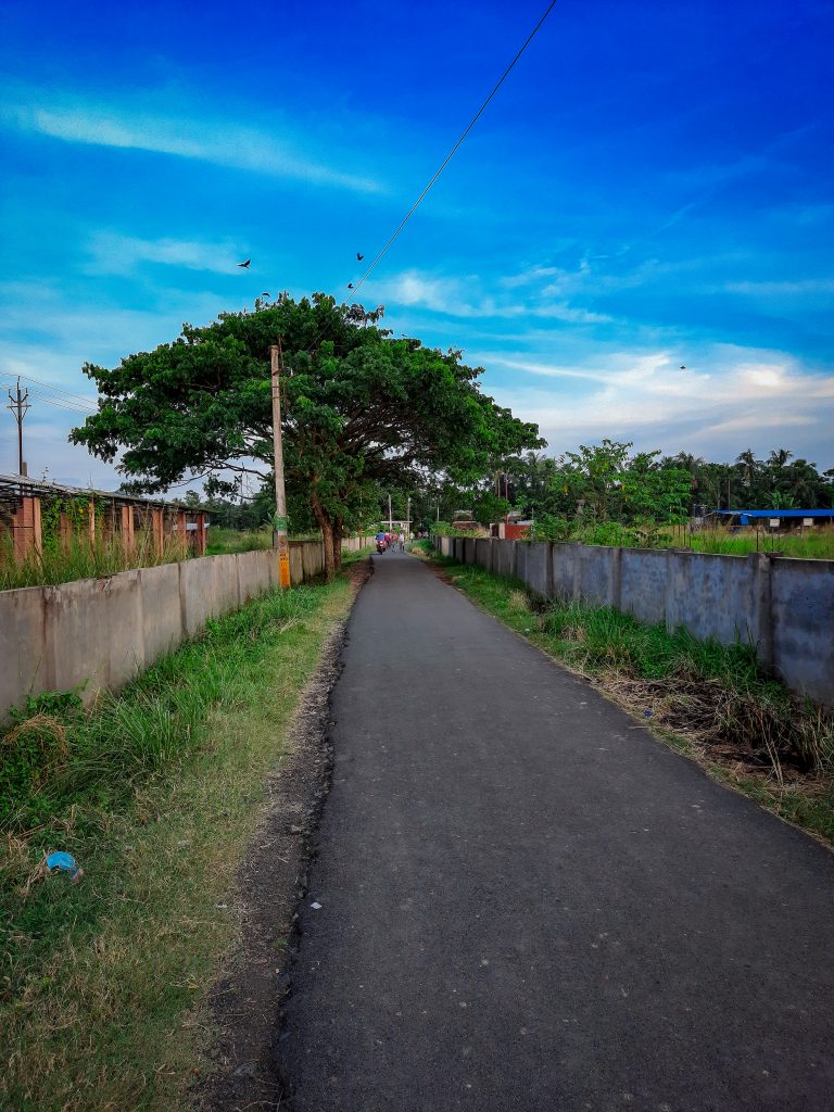 Long way Road - PixaHive