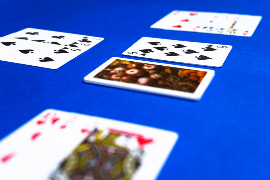 Playing Cards Side View - PixaHive