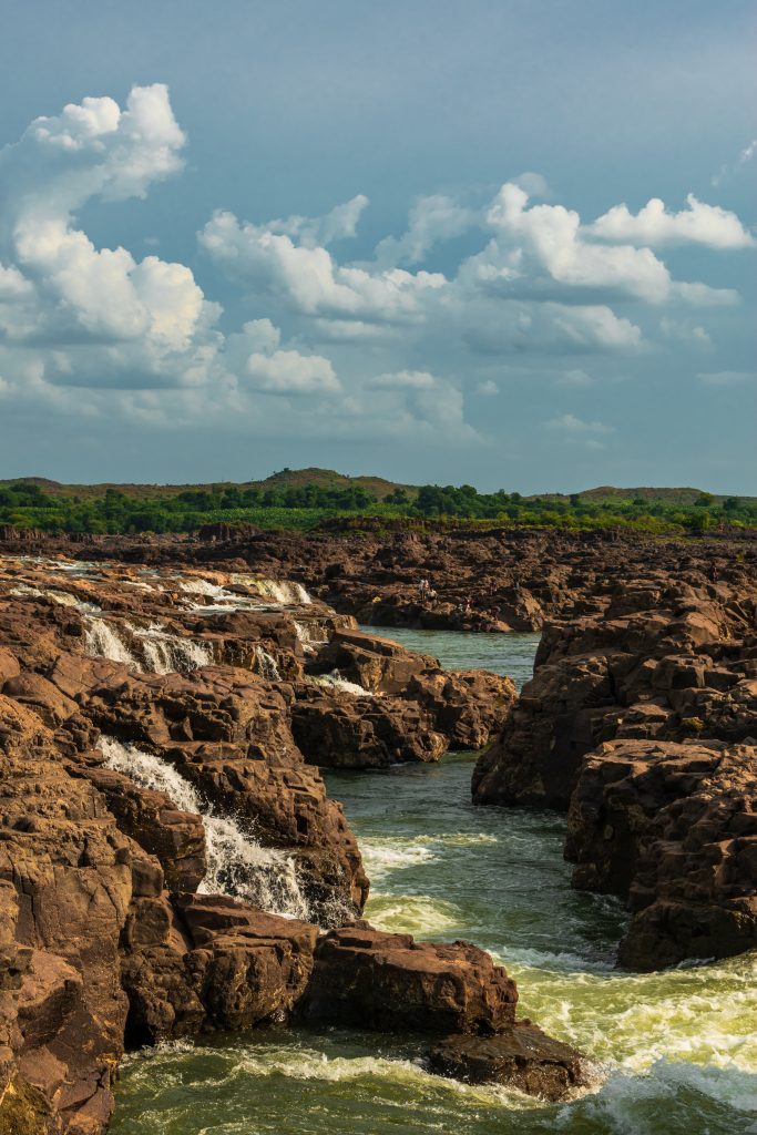 Sahastradhar waterfall, Maheshwar(M.P) - PixaHive