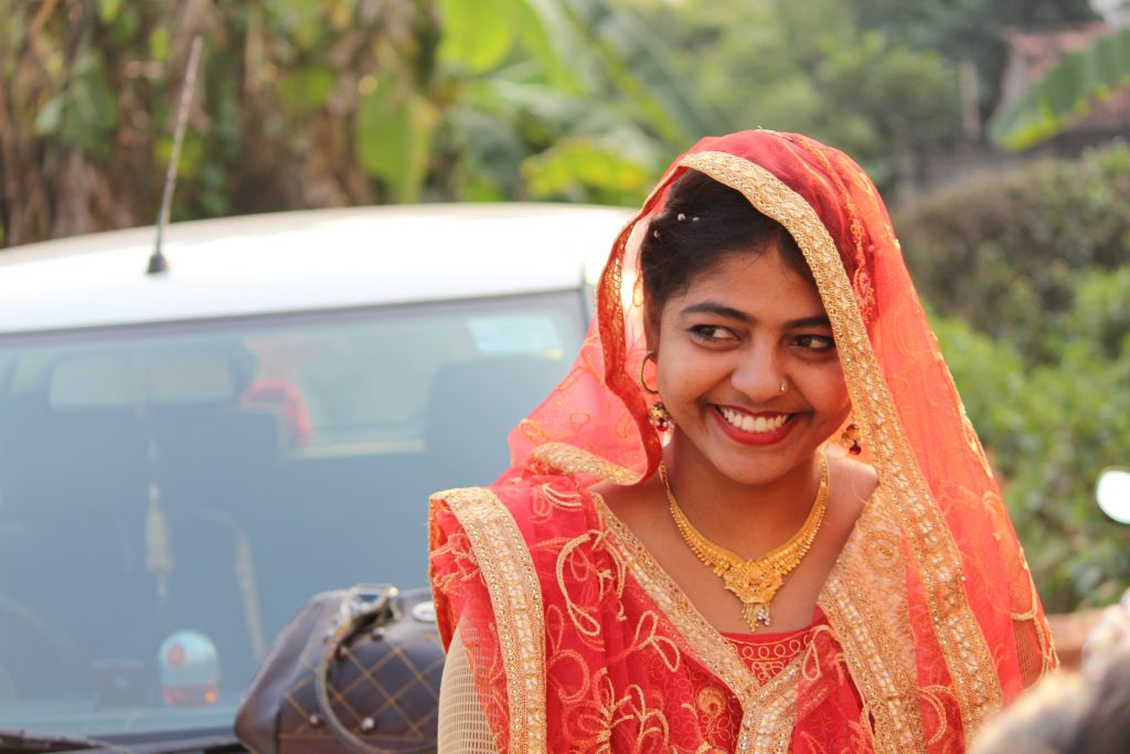 Smile – Bridal - PixaHive