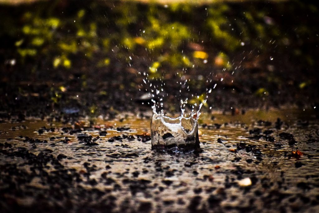Splash of water - PixaHive