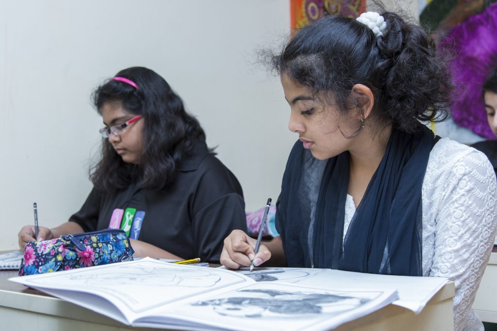 Students in drawing class - PixaHive