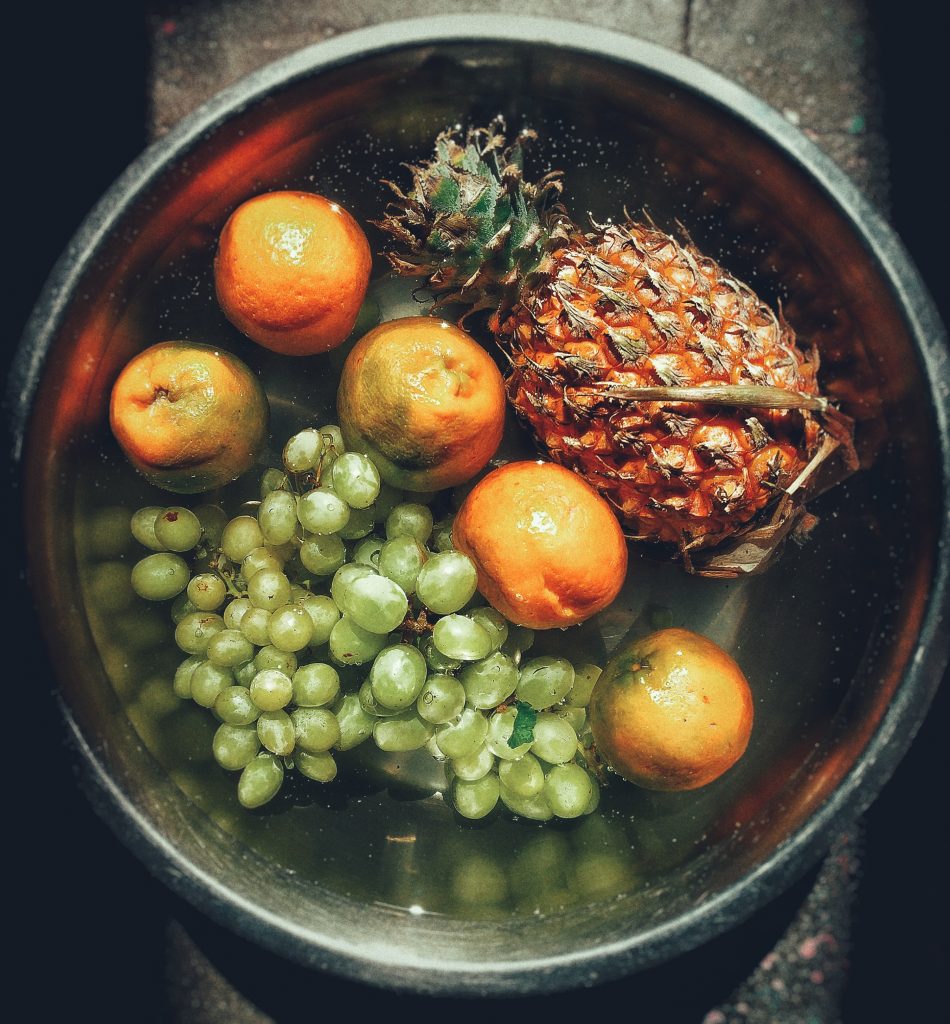 Washed fruits in a basket - PixaHive