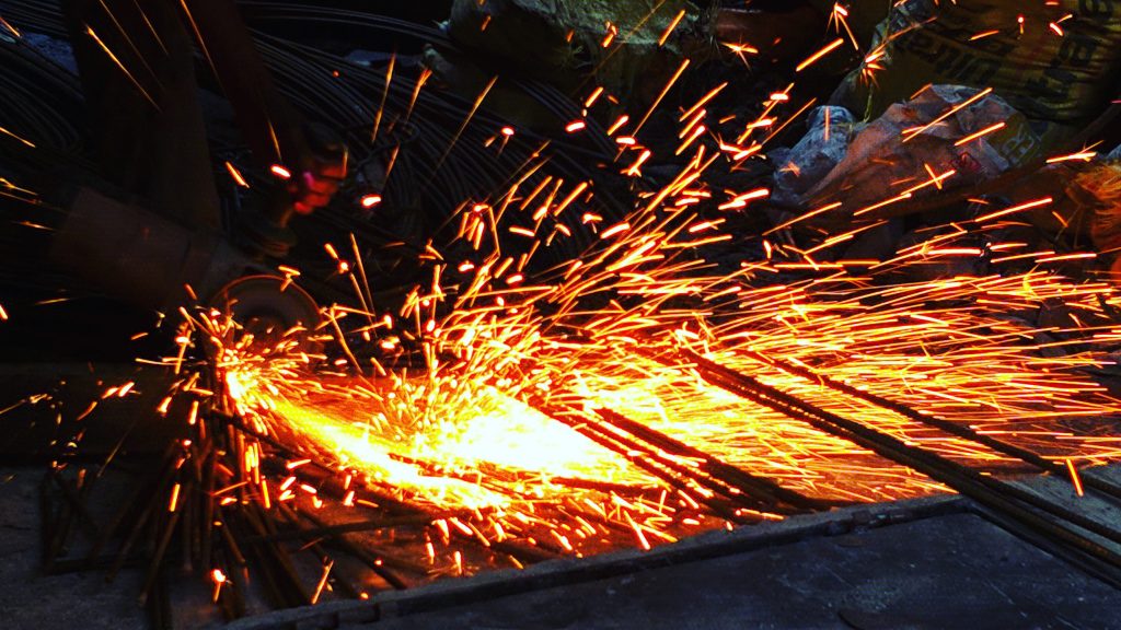 Welding work on metallic structure - PixaHive