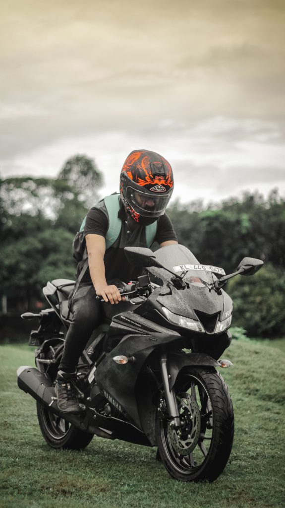 Yamaha Rider - PixaHive