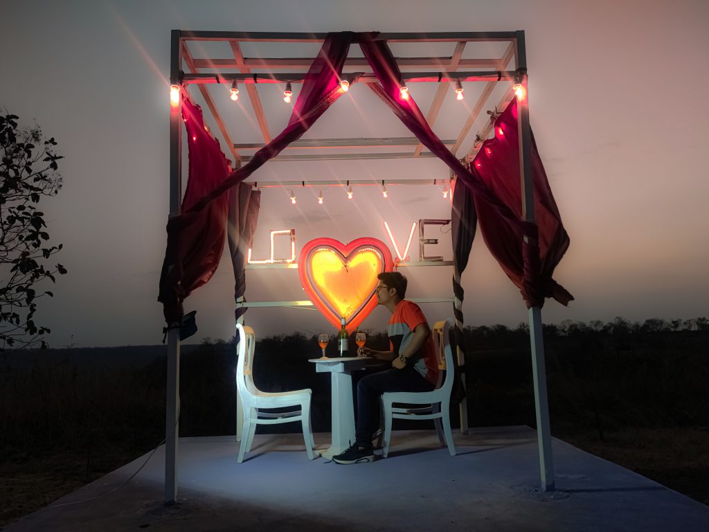 Young man waiting for his date - PixaHive