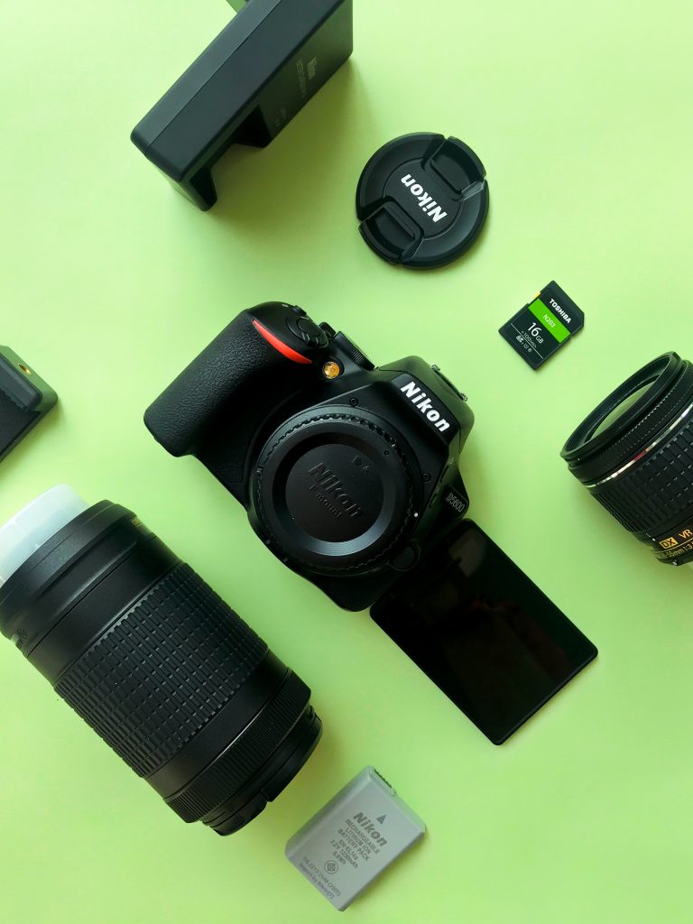 A DSLR flatlay - PixaHive