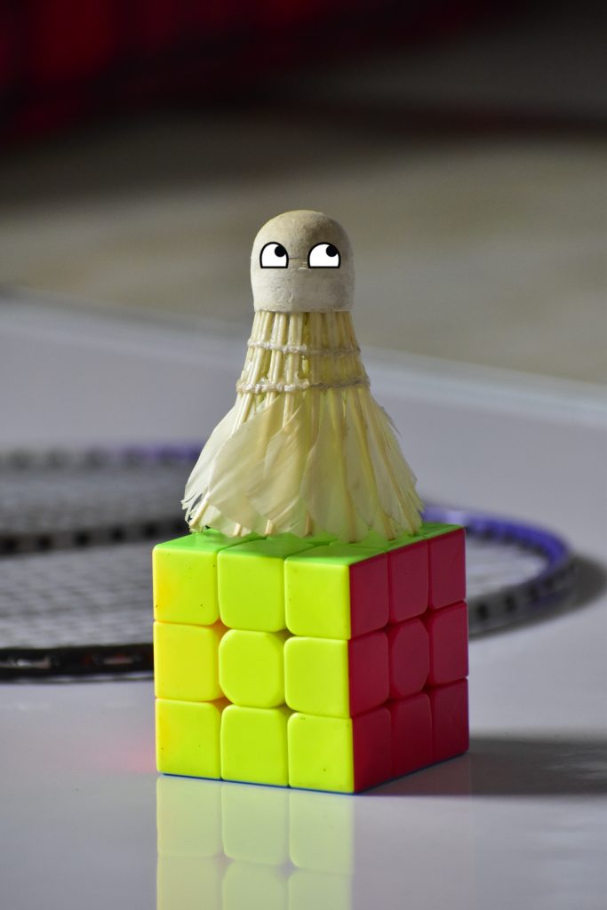 A cork on a cube - PixaHive