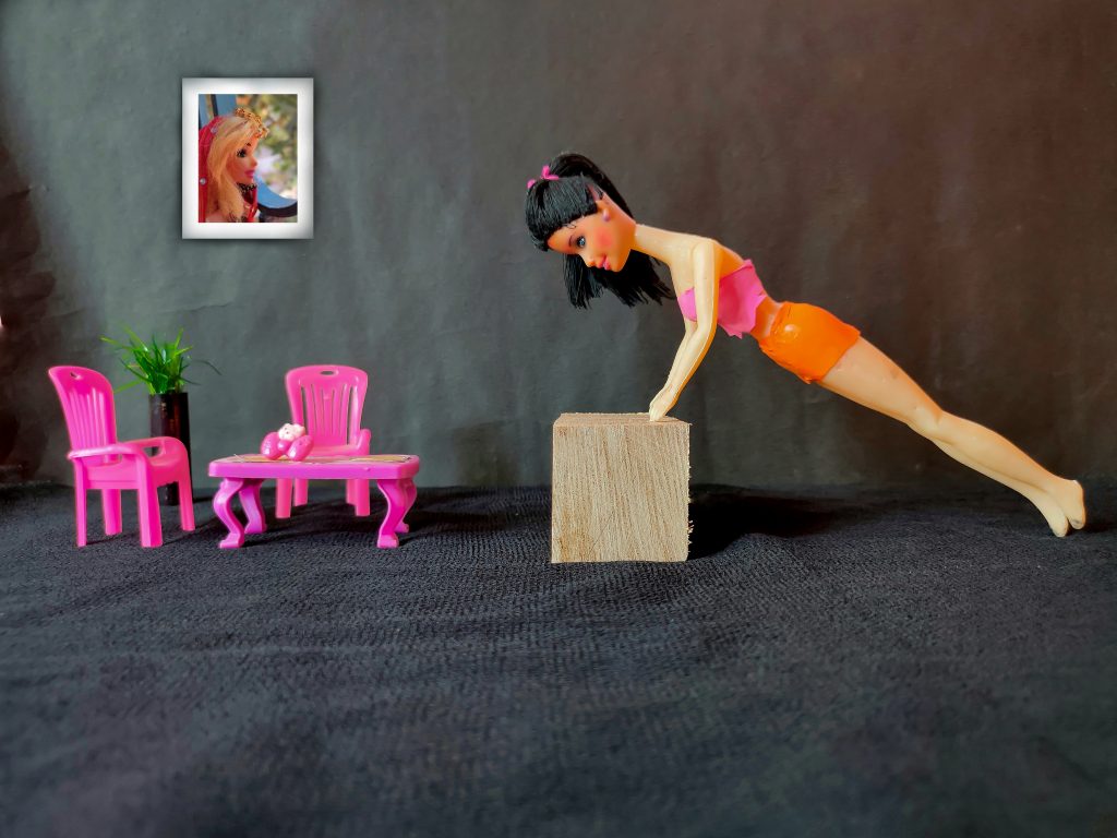 A doll doing pushups - PixaHive