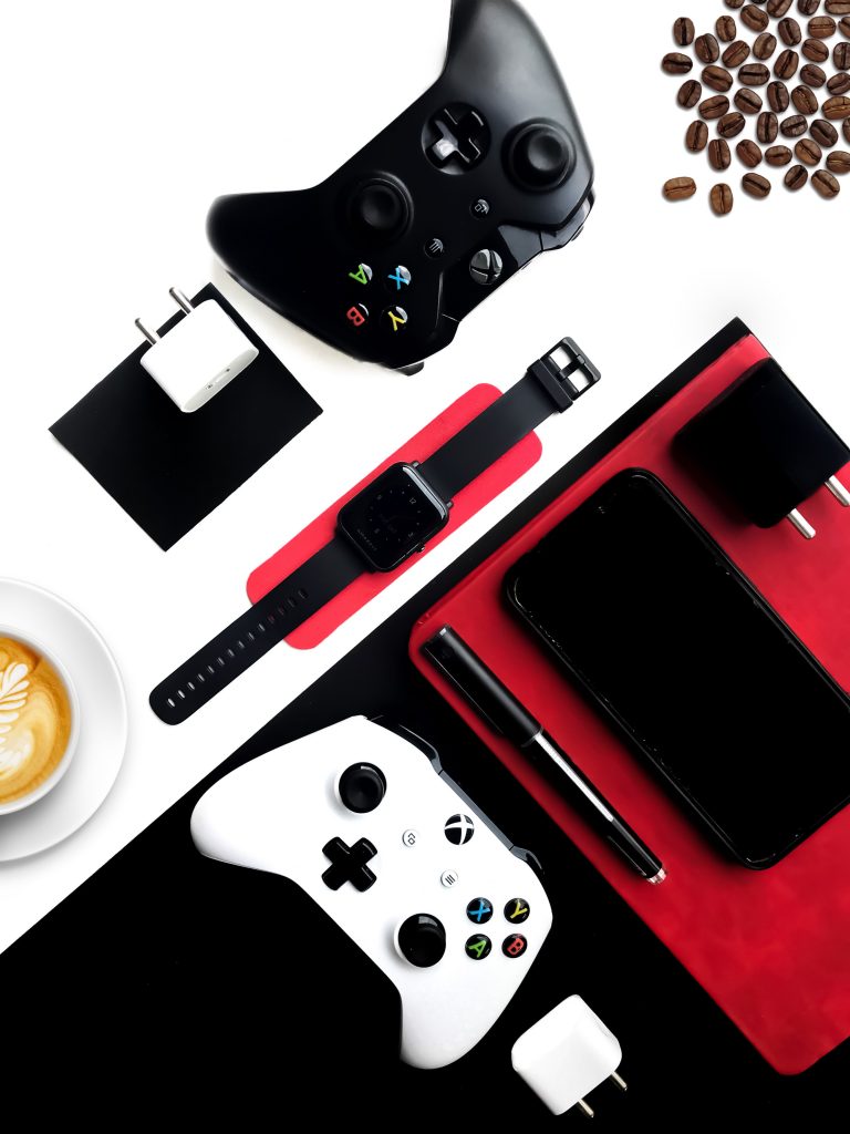 A flatlay of different gadgets - PixaHive