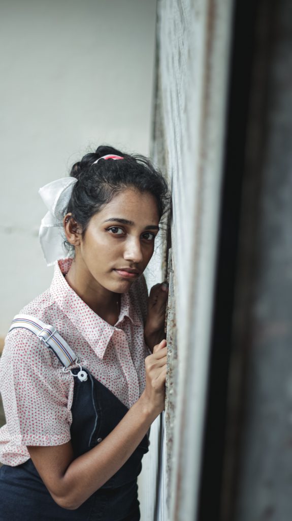 A girl with a wall - PixaHive