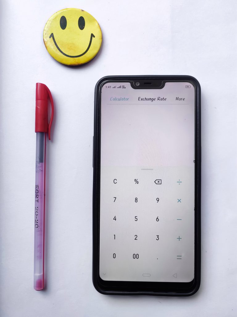 A phone calculator - PixaHive