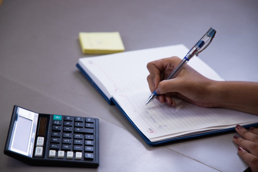 Account calculation with calculator - PixaHive