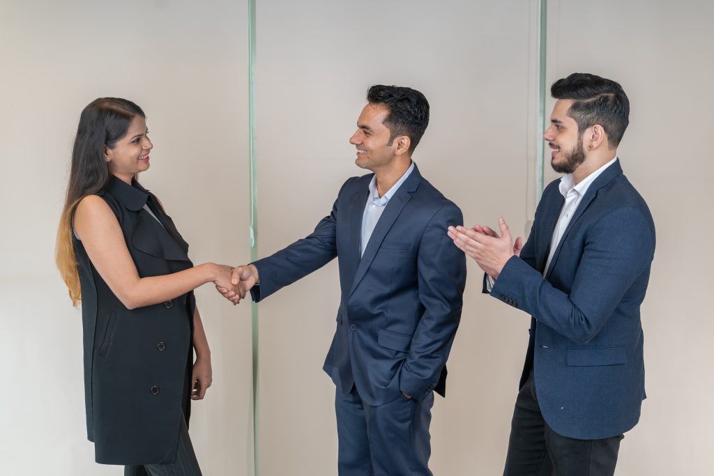 Boss appreciating employee - PixaHive