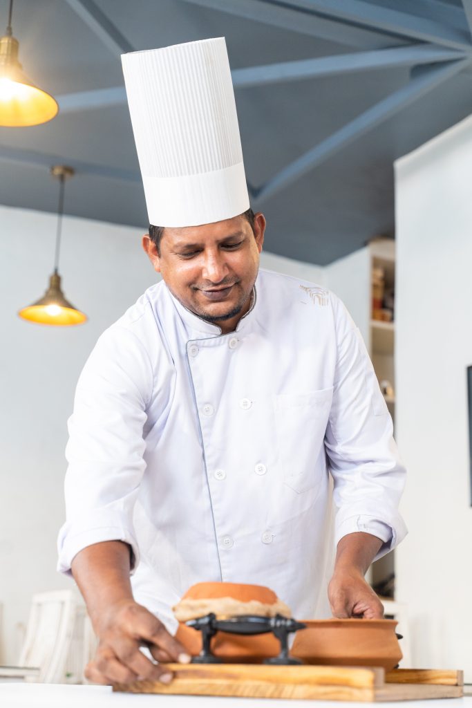 Chef serving the food - PixaHive