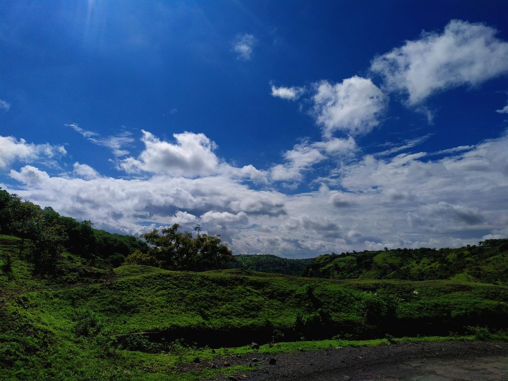 Cloudy nature - PixaHive